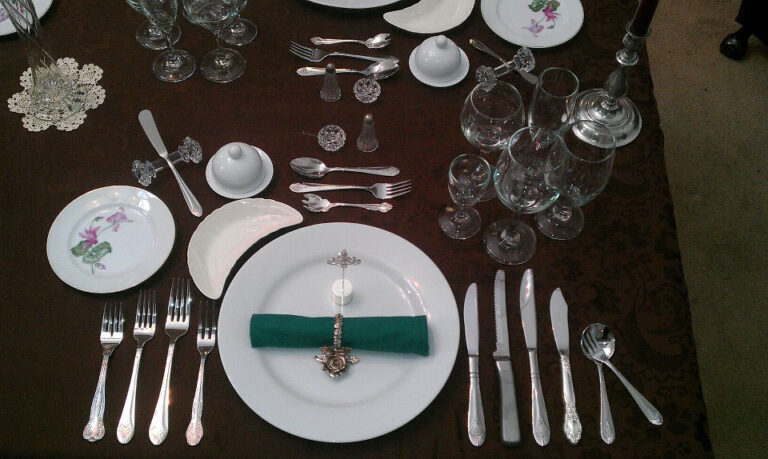 Place Setting Diagram: Know about the details and the Etiquettes - My ...